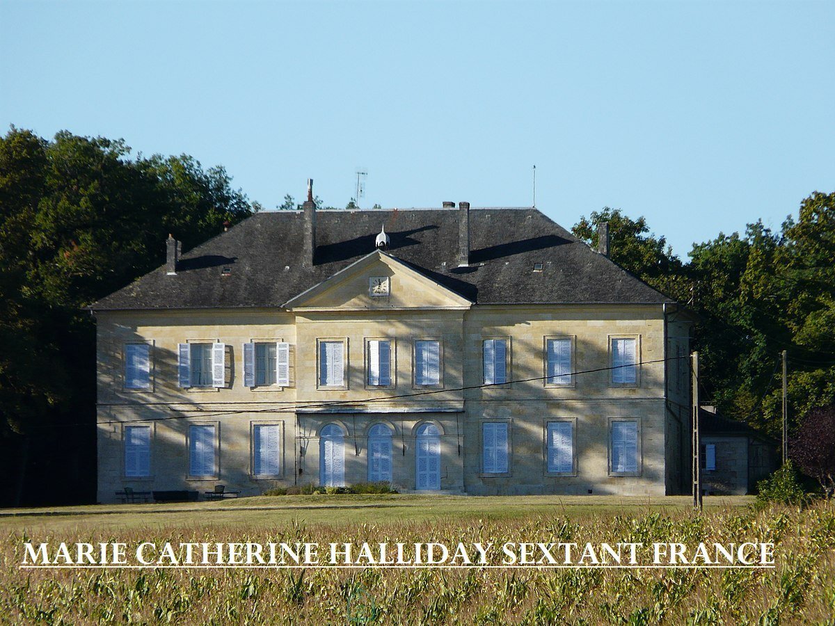 Château With 5 Bedrooms Set In 18 Hectares Of Lush Gardens - Castle for ...